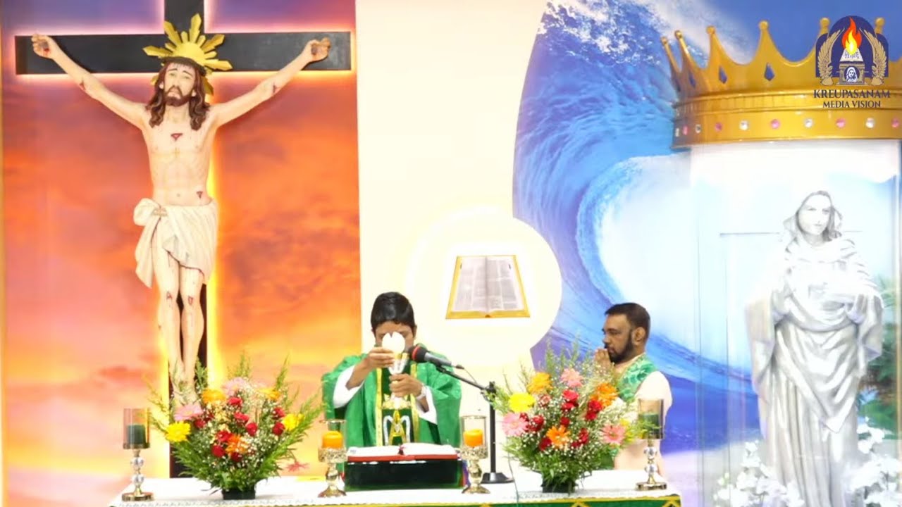 Fr Jobin Joseph on Sunday HolyMass at Kreupasanam - YouTube