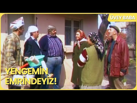 Mahalleli Evin Boyanmasına Yardıma Geliyor! | Üvey Baba