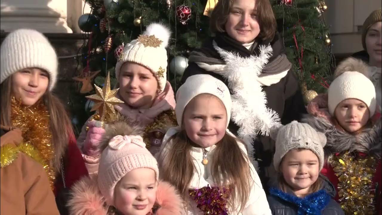 Небо і Земля нині торжествують - YouTube