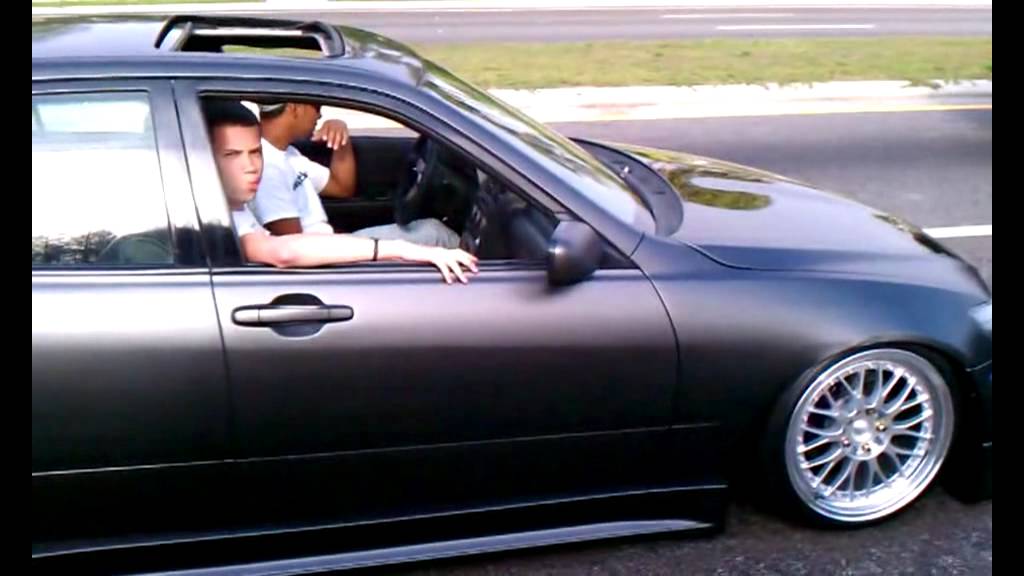 WCT's Chris' Static IS300 - YouTube