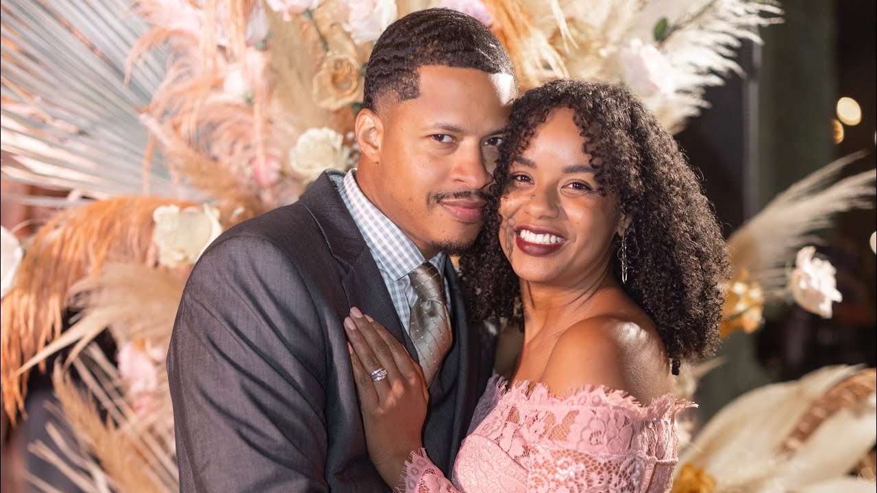 King Tallie Seranades Queen Aliya #TheBrinsons - YouTube