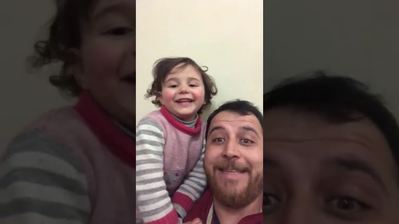 A father makes the sounds of aircraft and bombs in Idlib a game - Life ...