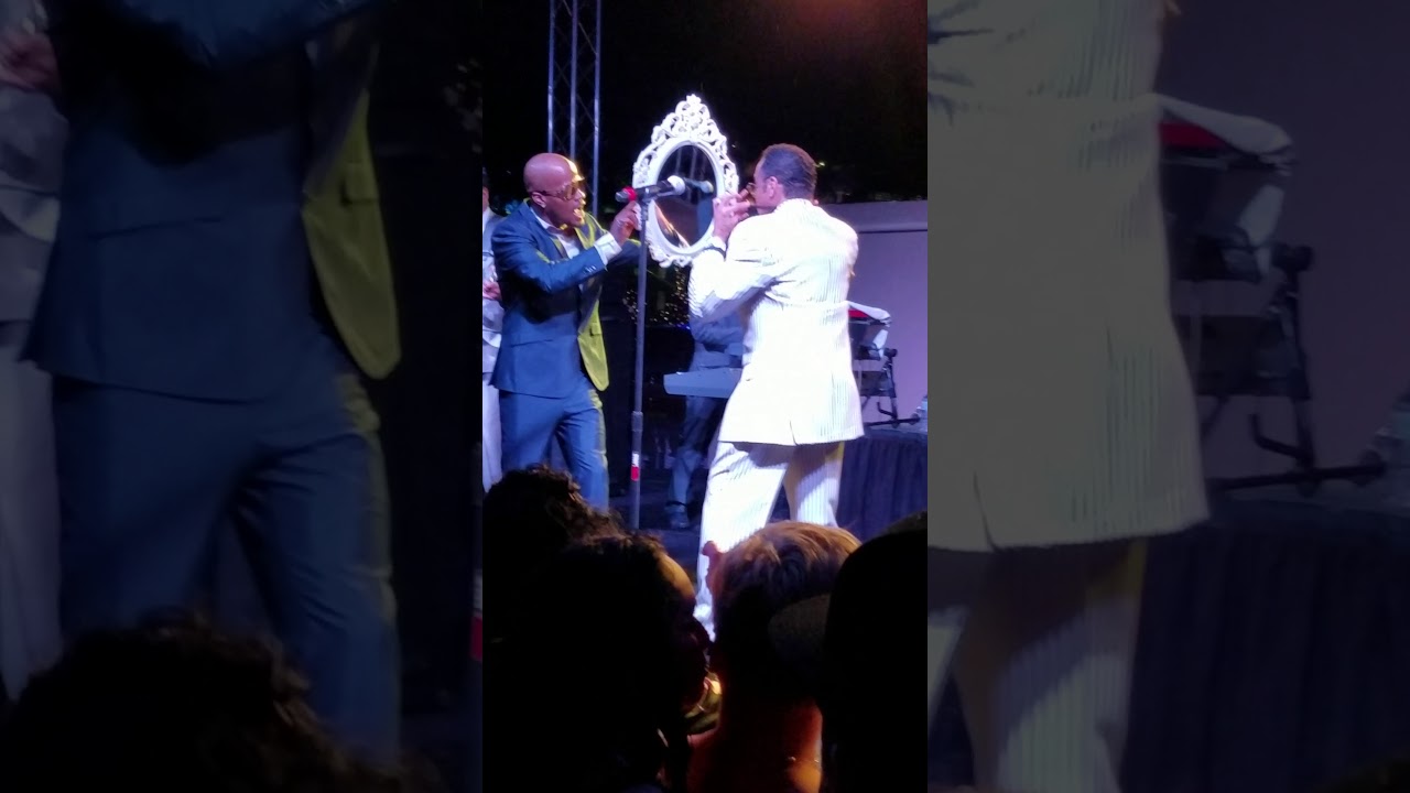 Morris Day's mirror - YouTube