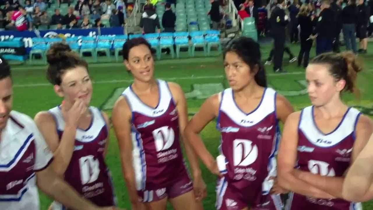 NRL Touch Game - Half time talk - YouTube