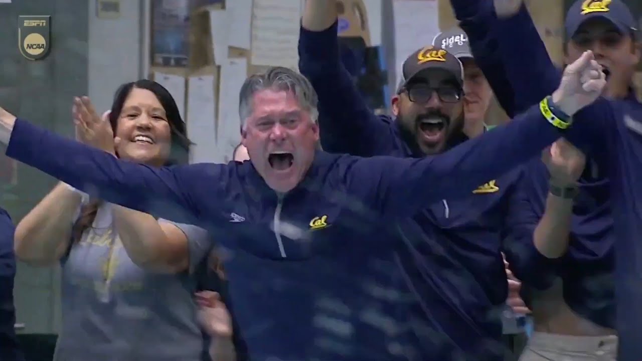 Liam Bell breaks NCAA 100 breaststroke record!!! - YouTube