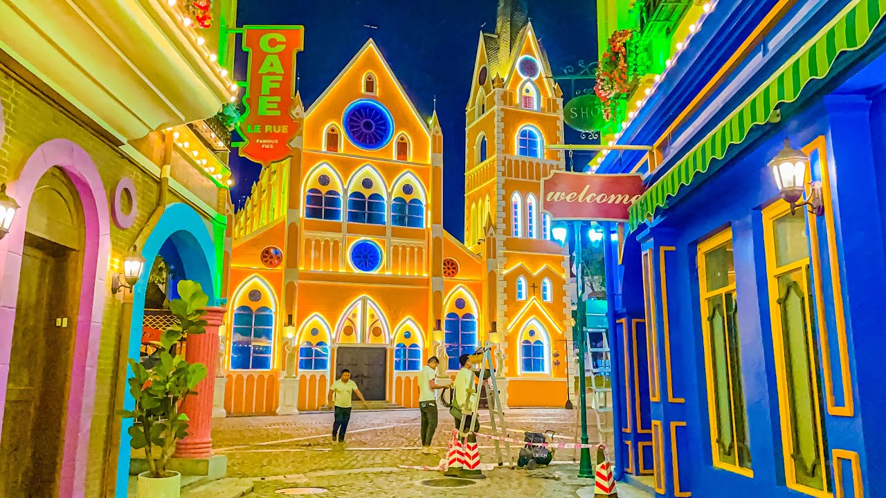 Shenzhen Travel Guide: A Place You Must Visit, Melania Town - YouTube