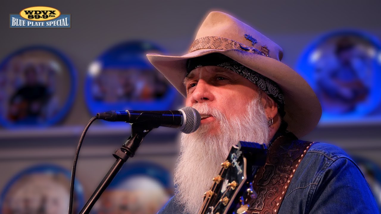 Dallas Moore - Up On That Mountain | WDVX Blue Plate Special - YouTube