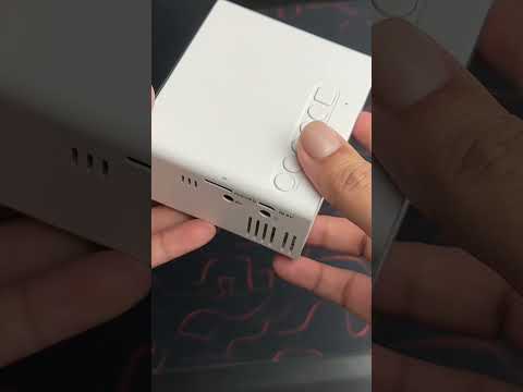 A palm-sized projector that’s portable and affordable: Alston YG-300 #geektita #techniche #projector