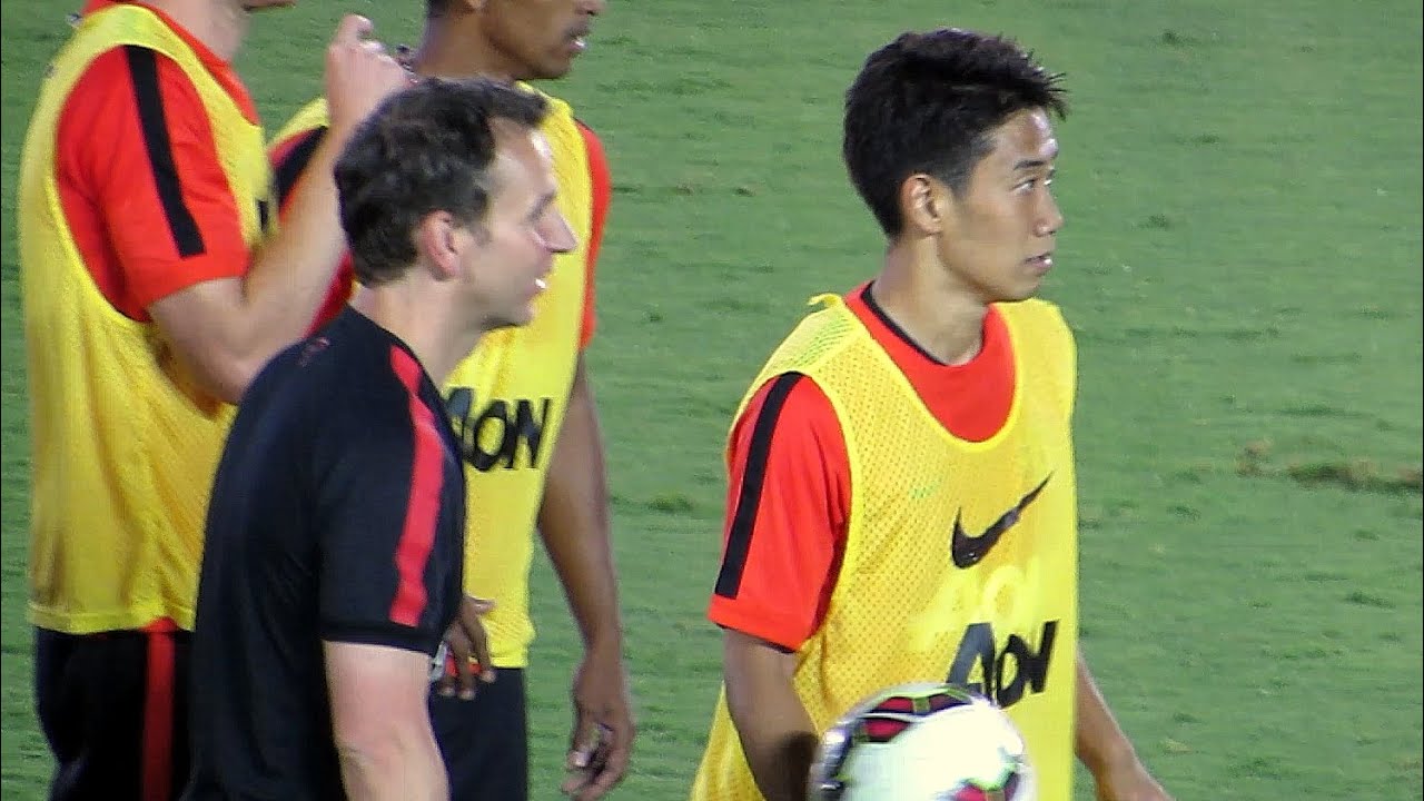 Shinji Kagawa & Teammates Workout 7-22-14 Manchester United at Rose ...