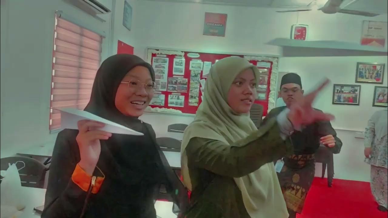 My MUET Class S3 SS12 - YouTube