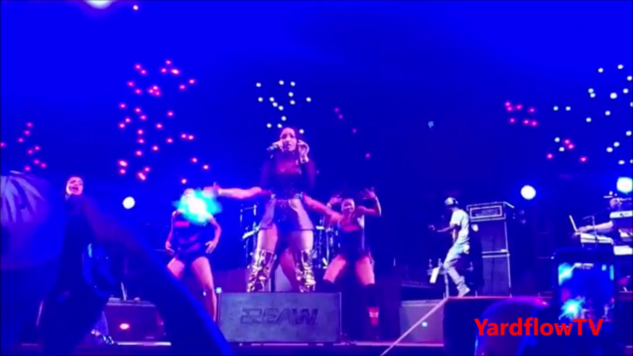 SHENSEEA PERFORMING LIVE AT MAGNUMLIVE CONCERT SABINA PARK 2017 - YouTube