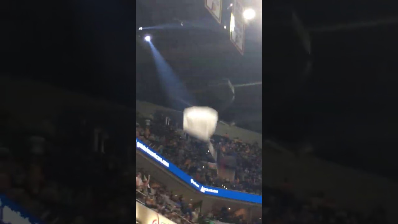 AD-434 Mini Prize-Drop Parachute - YouTube