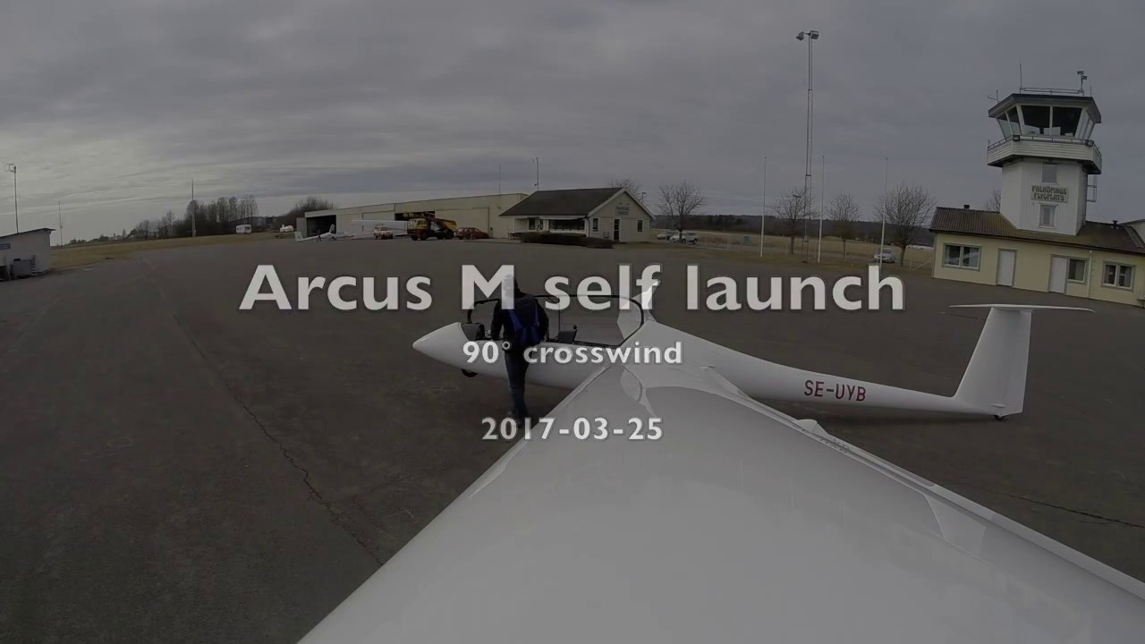Arcus M self launch in 90° crosswind 2017-03-25 - YouTube