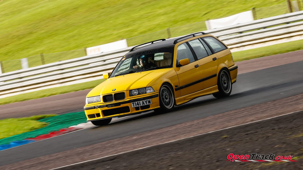 Slippery track day in the E36 Touring at Thruxton - YouTube