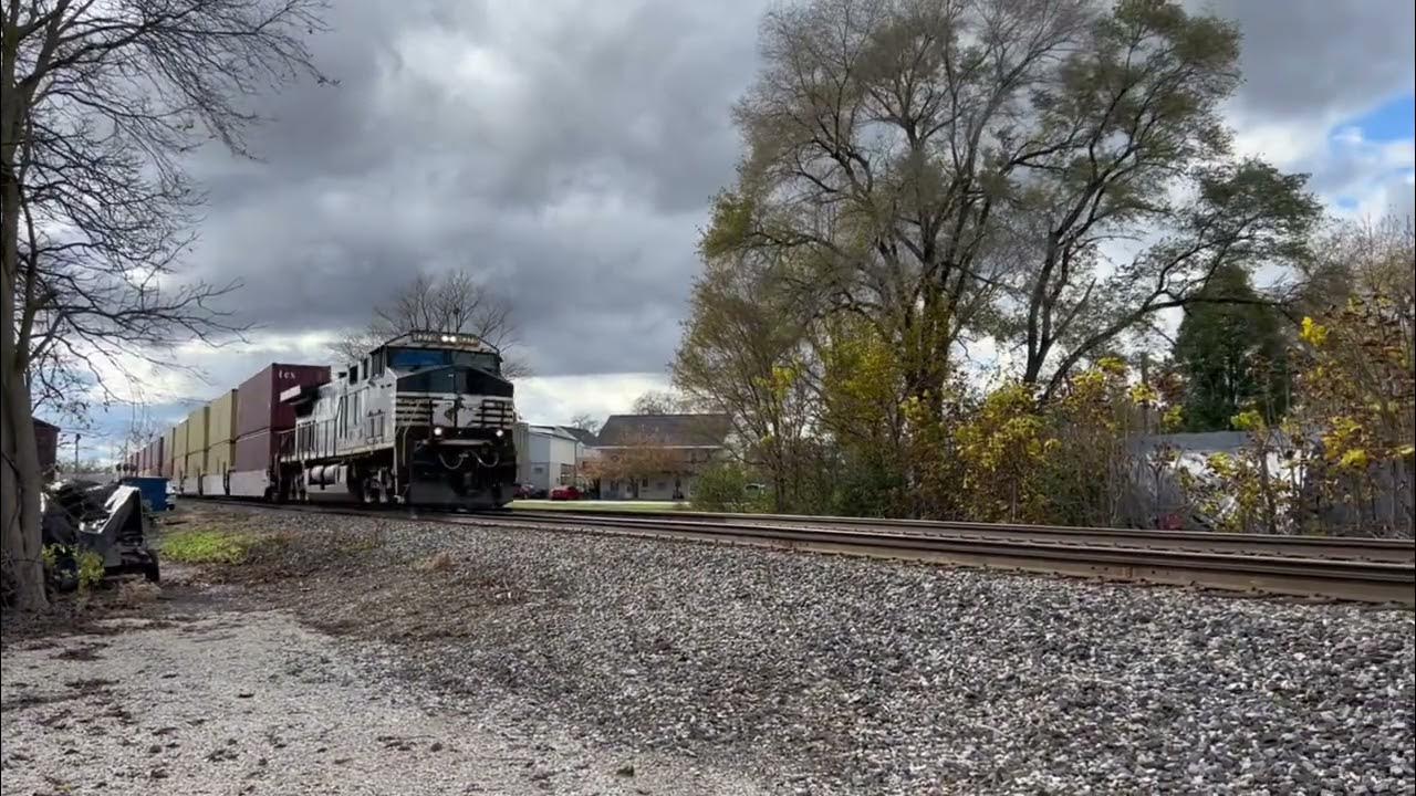 ABF P5 on NS 4370 East - coal city IL 11/10/24 - YouTube
