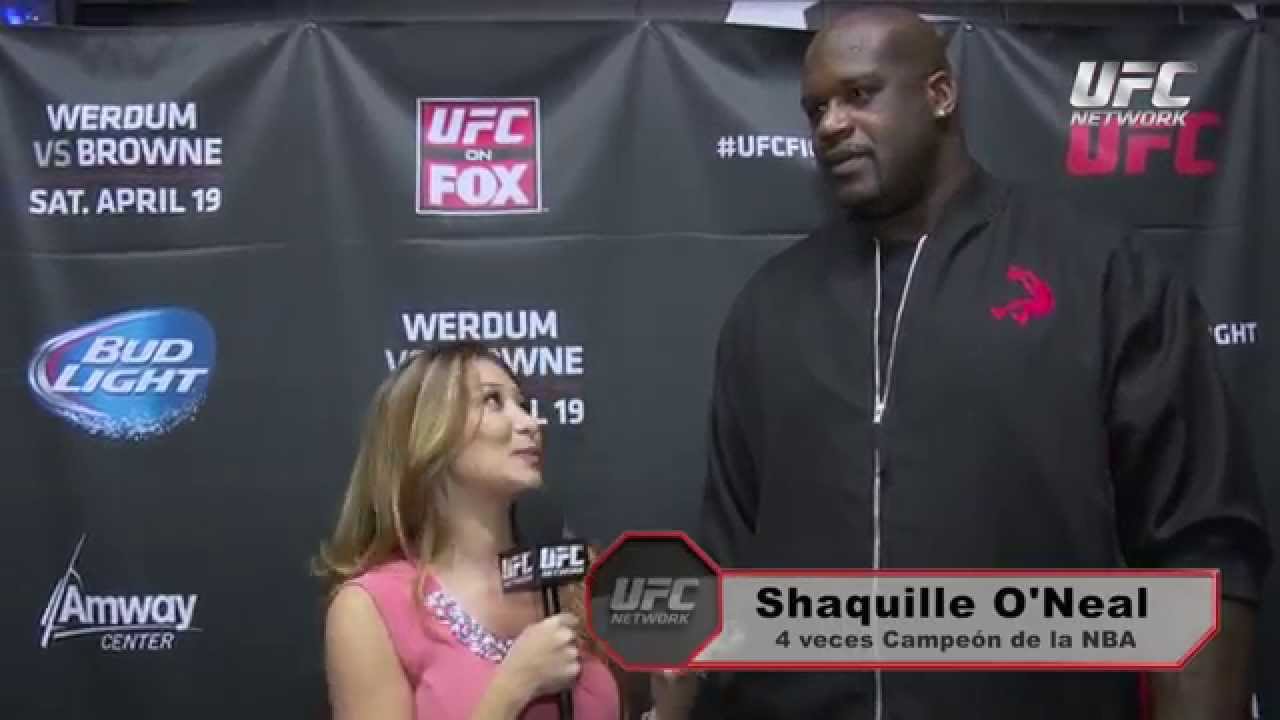 UFC Fight Night: Entrevista Shaquille O'Neal - YouTube