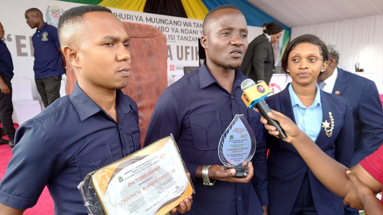 MENEJA WA BASI LA ACHIMWENE AFUNGUKA MAKUBWA YAJAYO BAADA YA KUBEBA ...