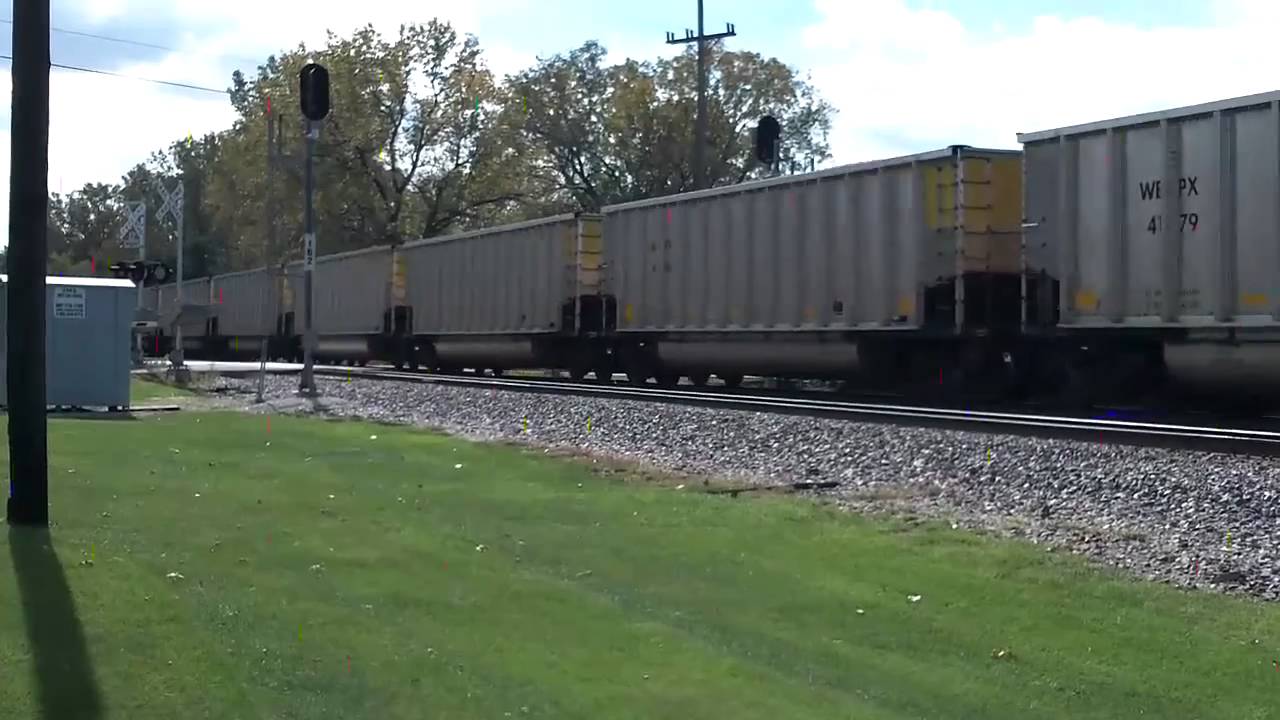 UP 6445 with SP 266 as DPU at Glenview, IL - YouTube
