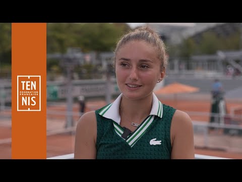 Portrait de Sarah Iliev, championne de France 15/16 ans 2022 | FFT ...