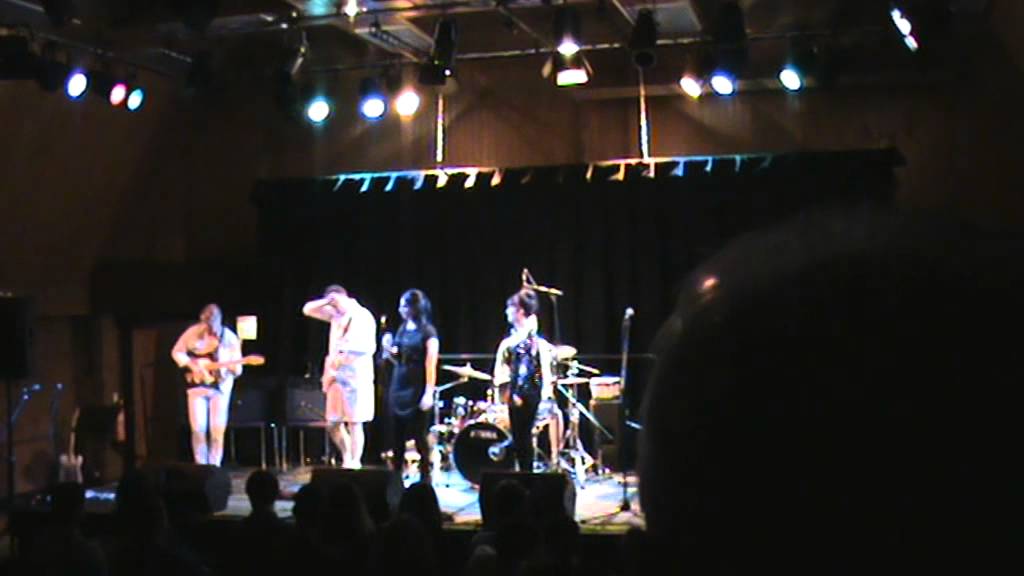 Chic, Rattle & Roll 2 - YouTube