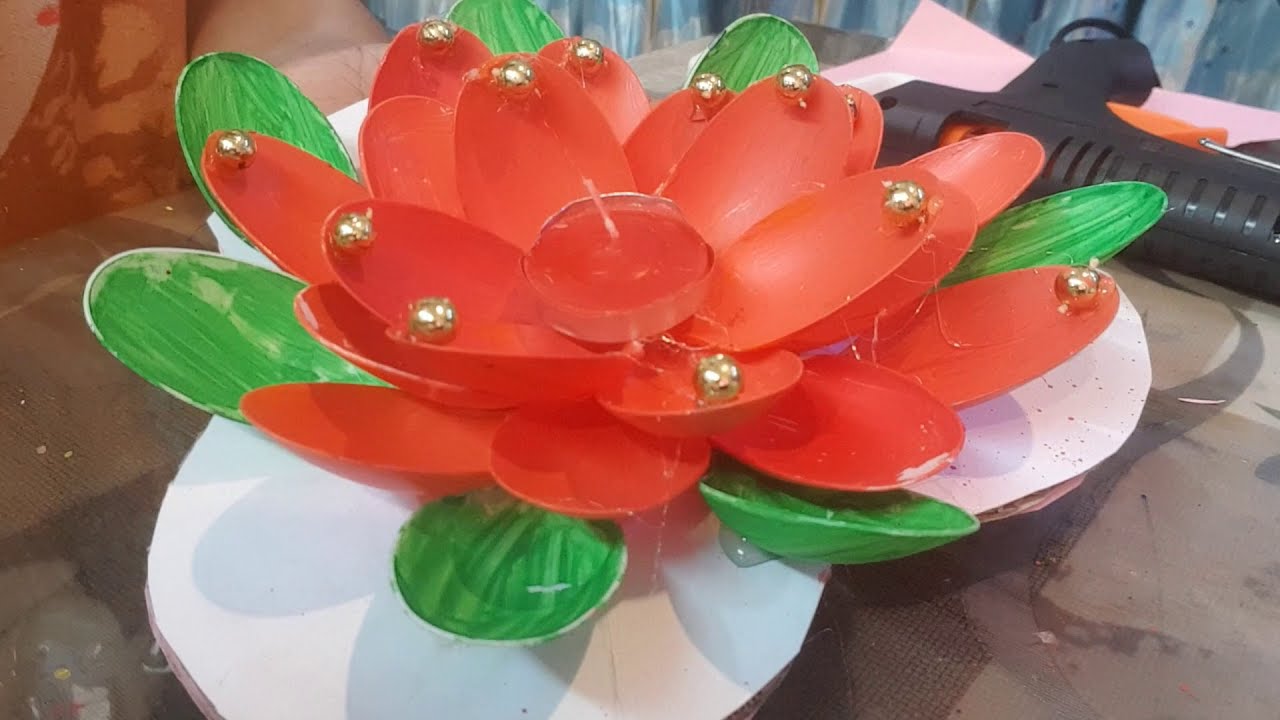 Diya made with plastic spoons - YouTube