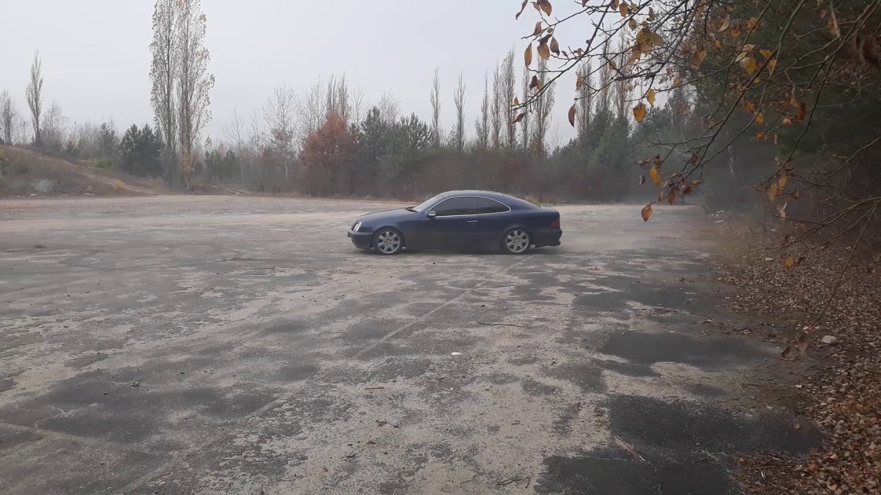 W208 Clk 320 Drift - YouTube