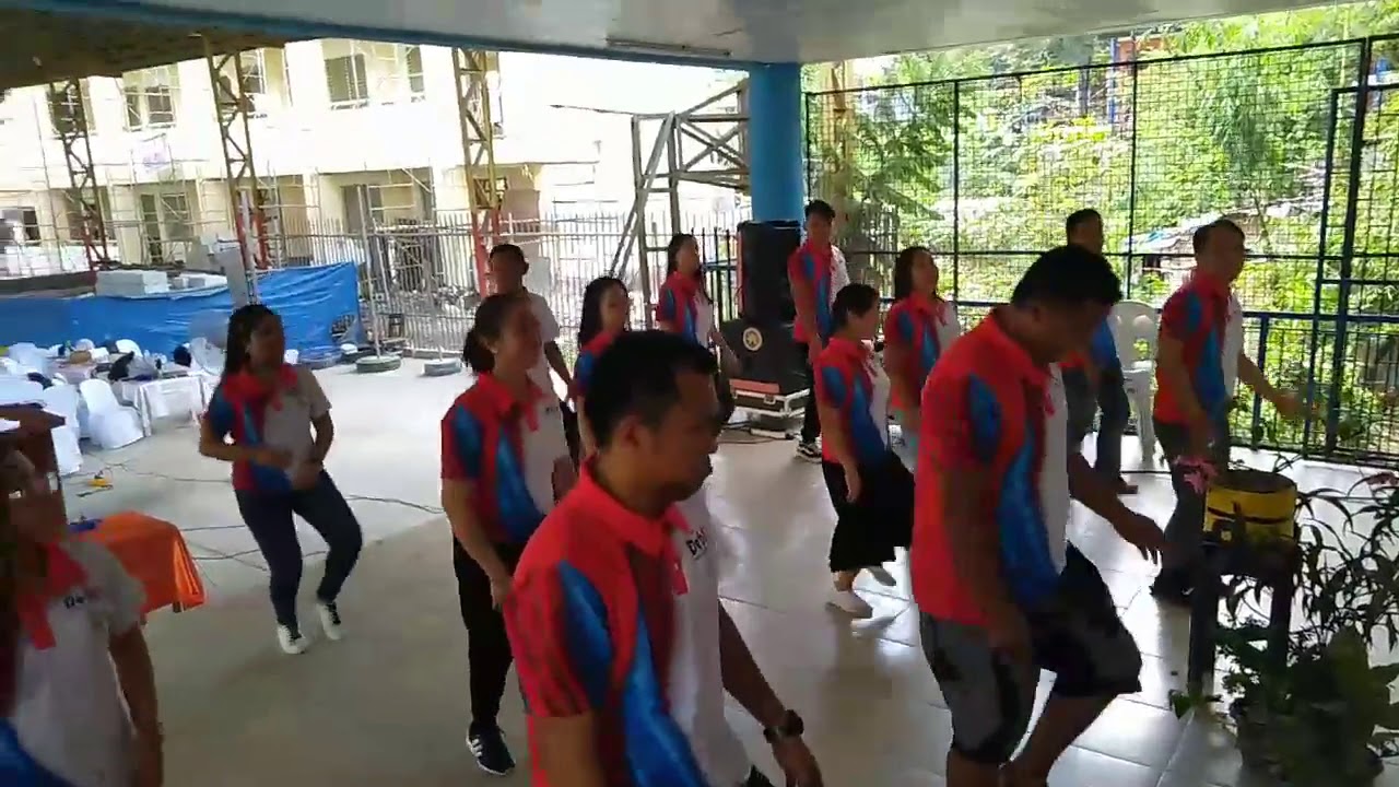 Laging Handa MLQHS - YouTube