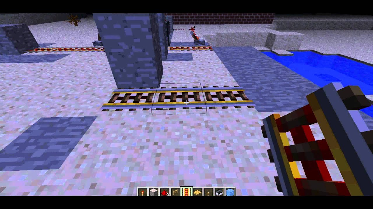 How to play minecraft: Train Track road block/cart stopper - YouTube