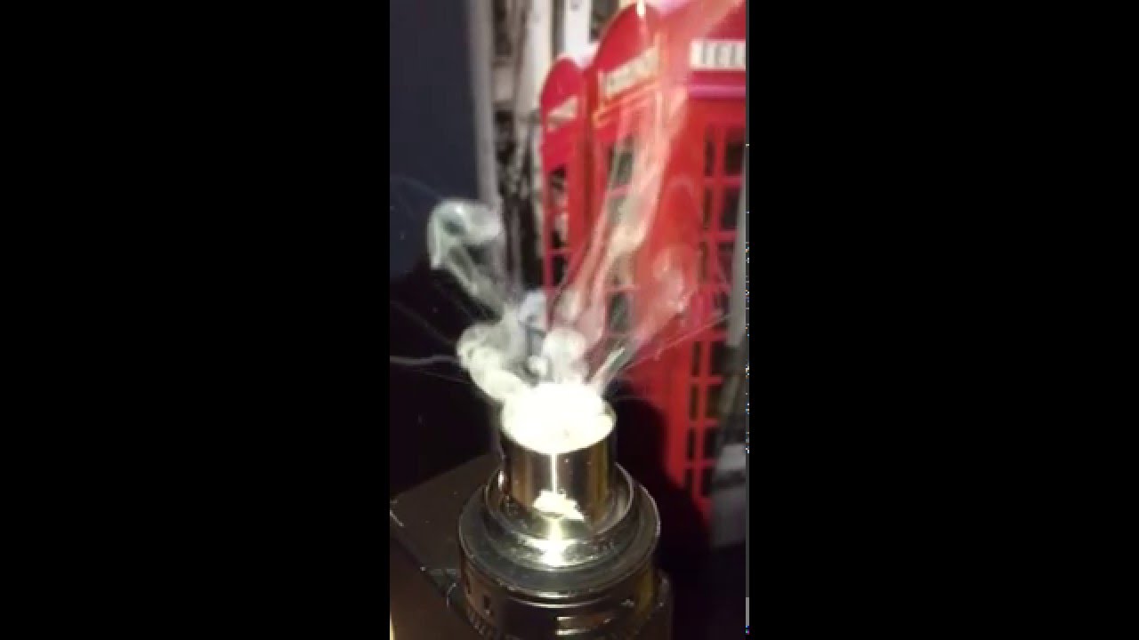 Vape burning flavour Slow motion - YouTube