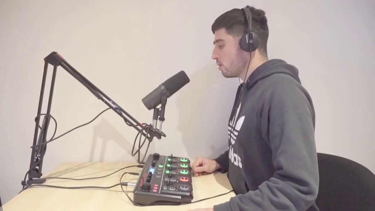 Rhys Richings - Beatbox Loop Cover (Coolio - Gangsters Paradise) - YouTube