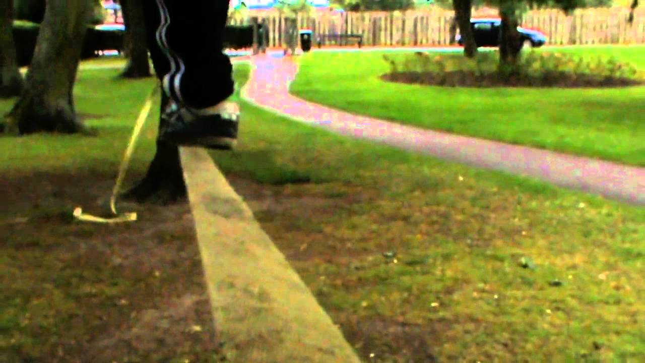 Slackline tricks and stunts - YouTube