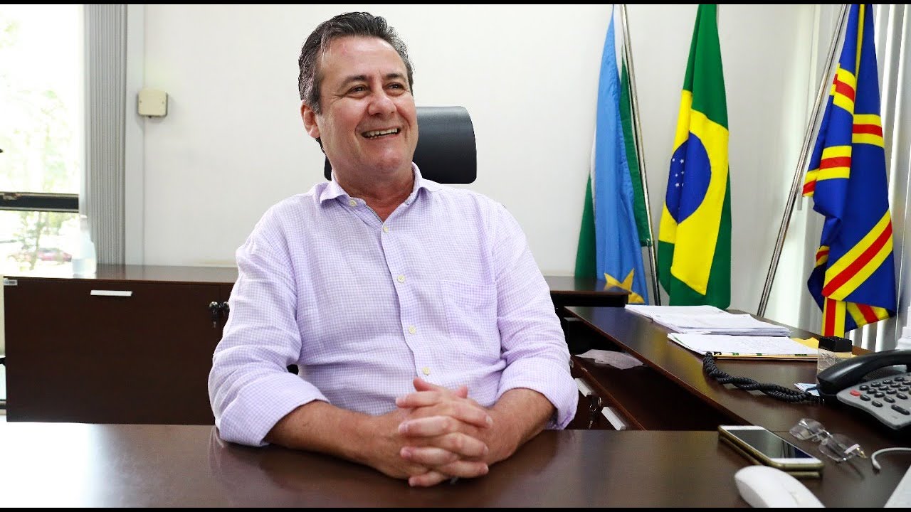 Entrevista secretário de Saúde - Maurício Simões - YouTube