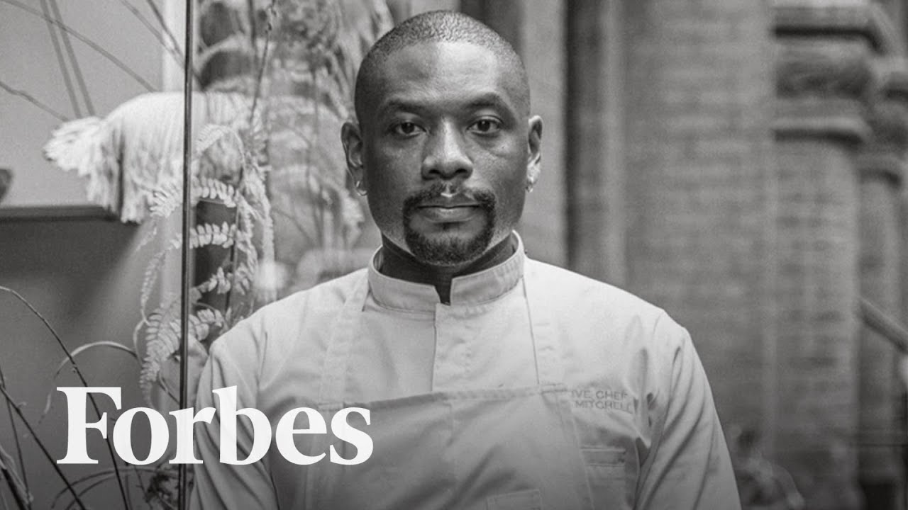 A Michelin Star Chef Explains The Business Of Fine Dining - YouTube