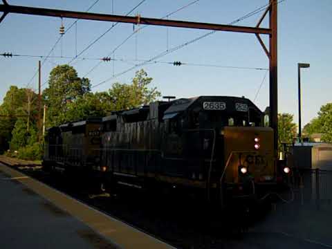 CSX C770 Manville Yard NJ Return to Woodbourne Yard PA / Lite Power - YouTube