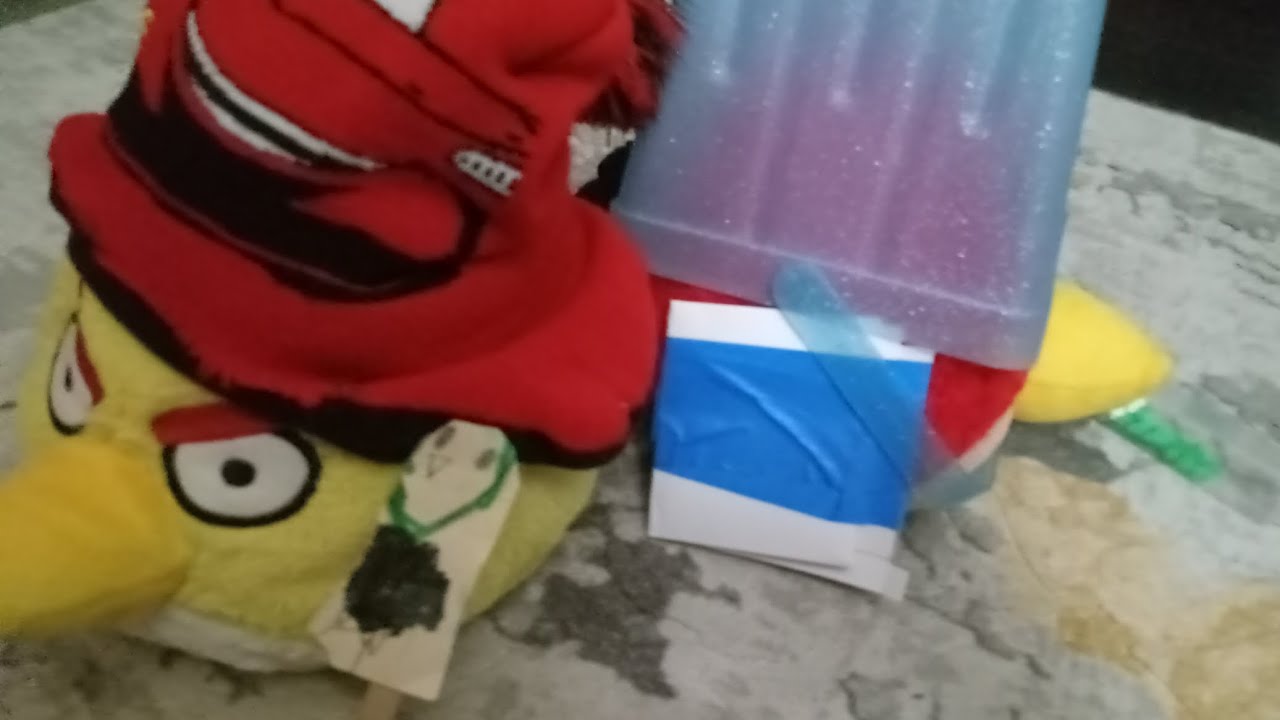 Angry Birds Epic: Red and Chuck vs the Royal Hogs - YouTube