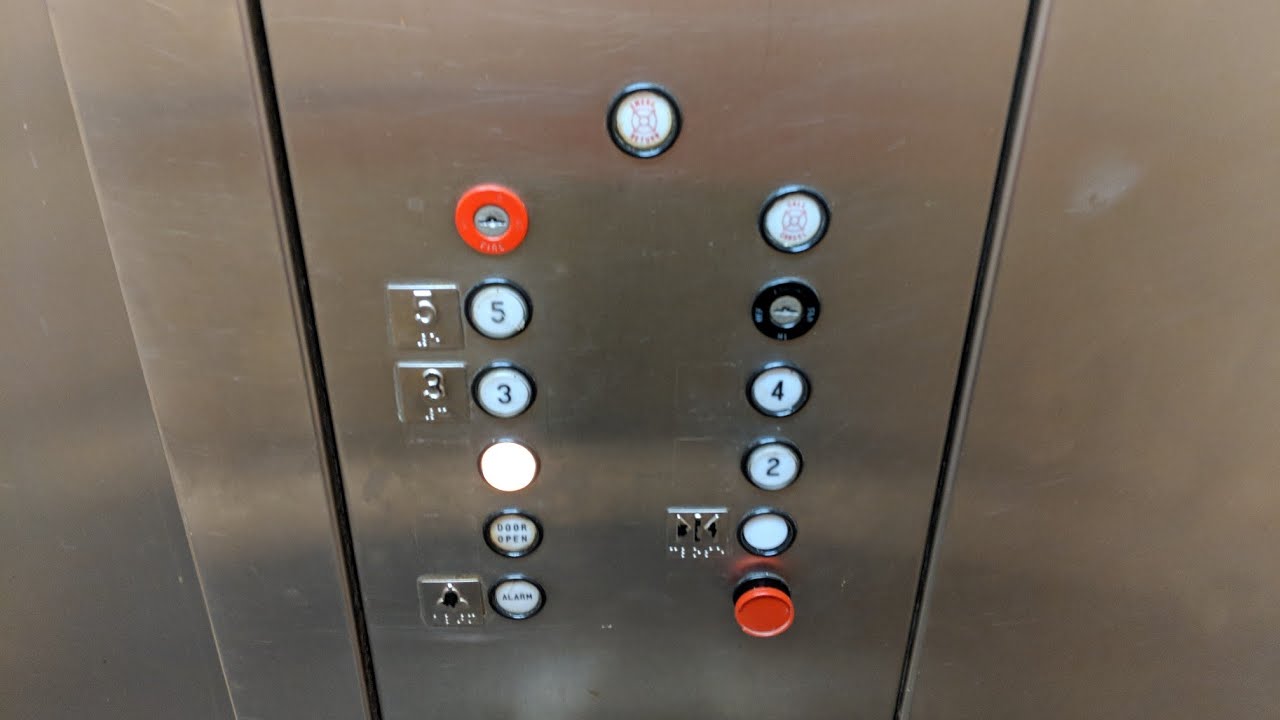 Wonky controller! 1986 Dover hydraulic elevator - Best Western - Kill ...