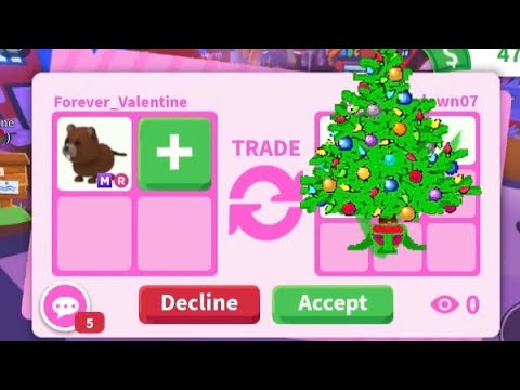Making and trading a Mega beaver in Adopt Me! - YouTube