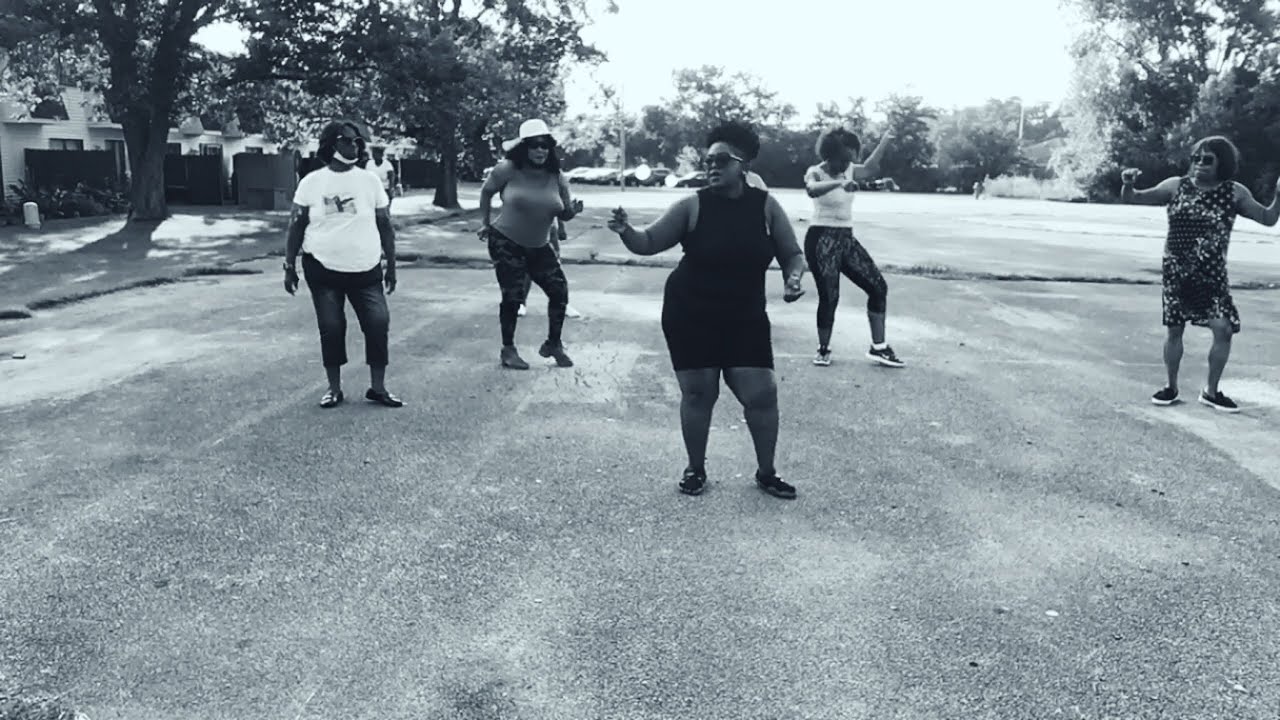 Nola Rap Tap Line Dance choreographed by Bernie Sisco - YouTube