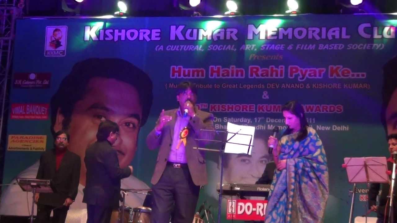 Abhi Na Jao Chodkar Ke Dil Abhi Bhara Nahin sung by singer Simrat ...