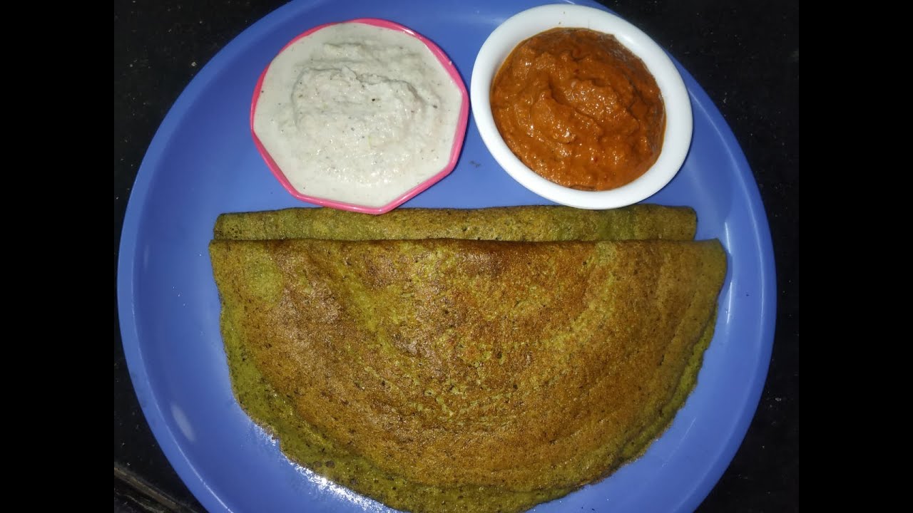 హోటల్ స్టైల్లో ఉల్లి పెసరట్టు,అల్లం చట్నీ | How to prepare Hotel style ...