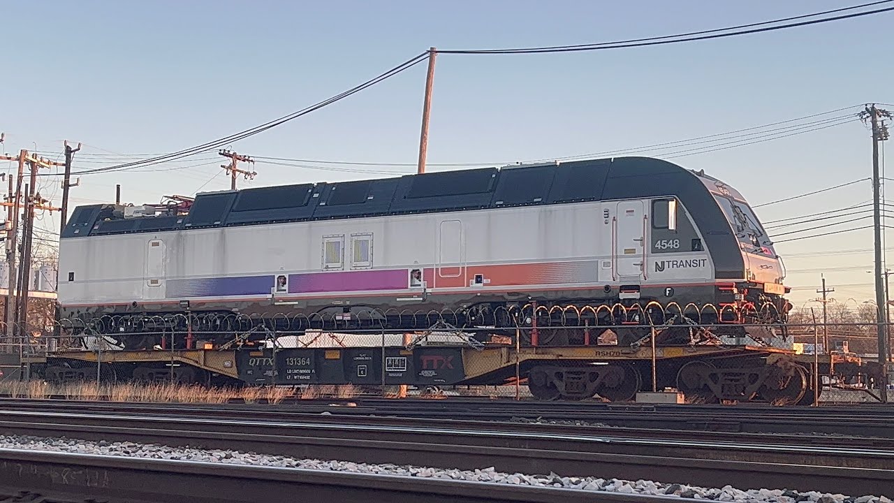 New Jersey Transit 4548 Locomotive on a Flatbed!!! | N. Hackberry St ...