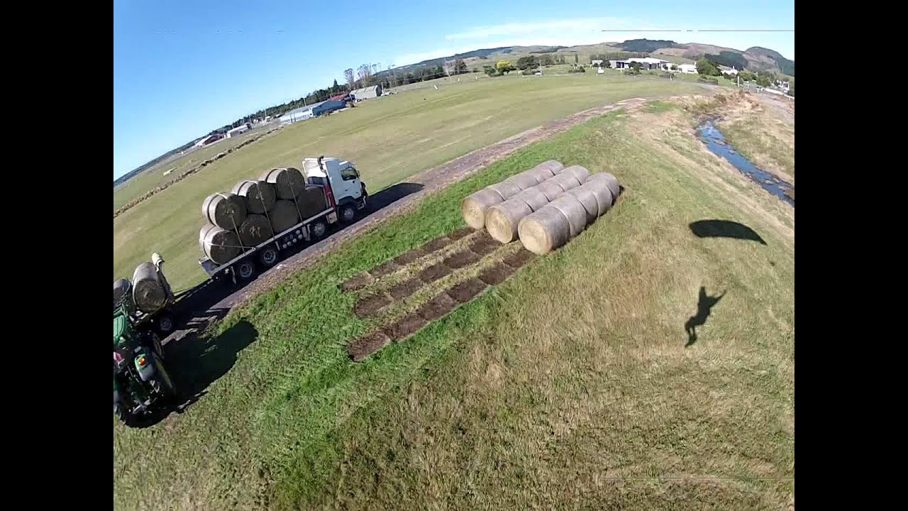 swoop the round grass things and the truck - YouTube