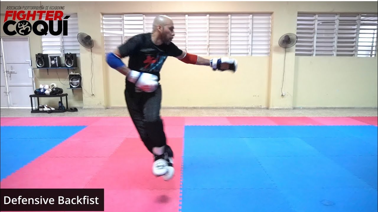 Pointfighting Defensive Backfist - YouTube