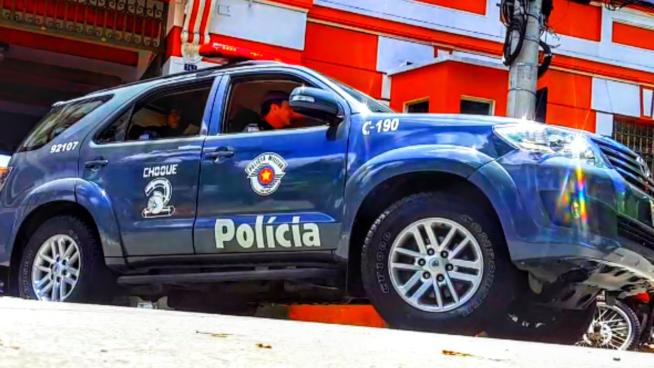 SAÍDA DAS VIATURAS DO 2BPCHQ - YouTube