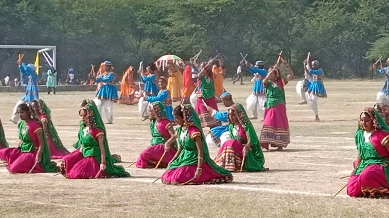 Garba dance with sardar Army public school Chandimandir - YouTube