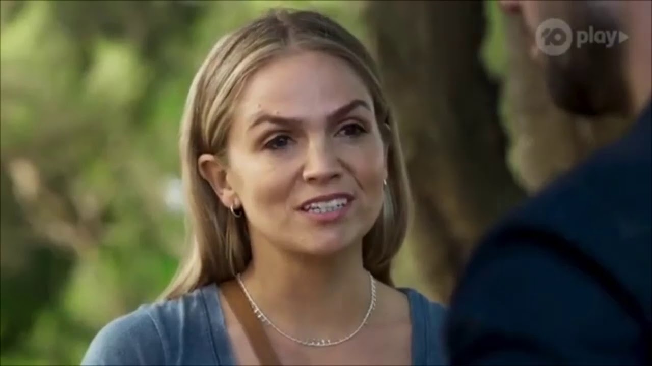 Neighbours 8323 Dylan Returns To Ramsay Street - YouTube