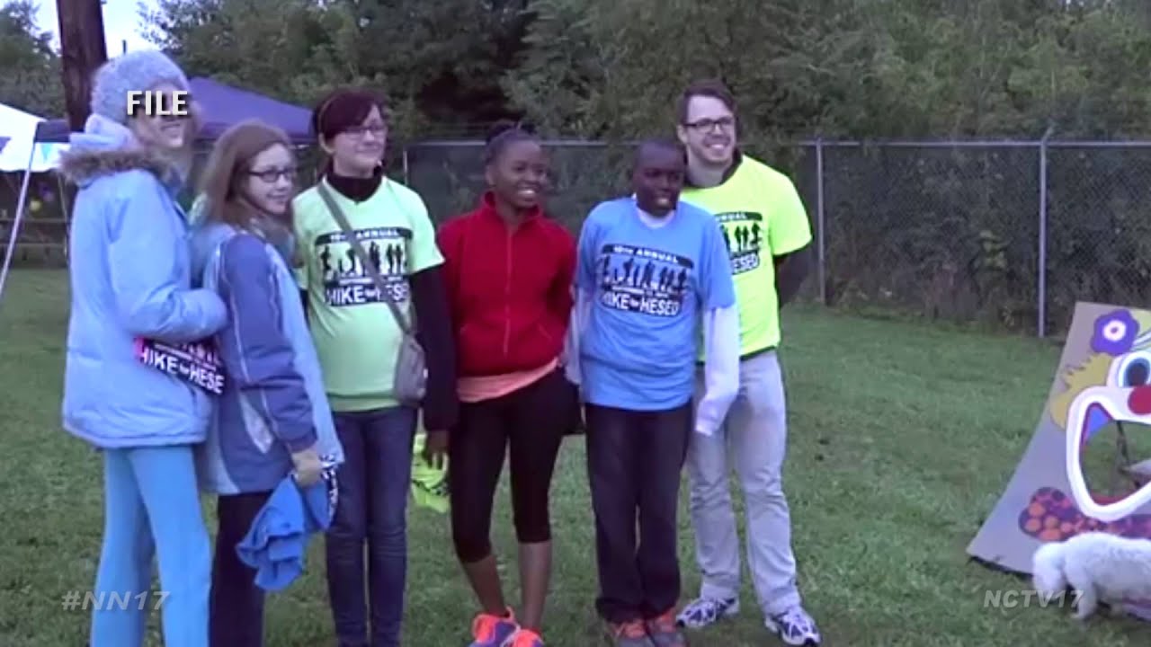 Ryan Dowd Back Leading Hesed House - YouTube