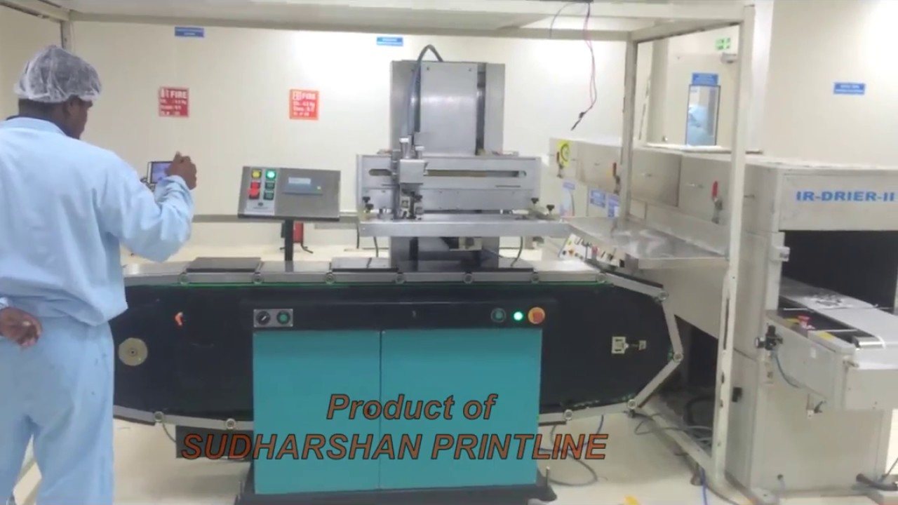 automatic plastic component screen printing machine - YouTube