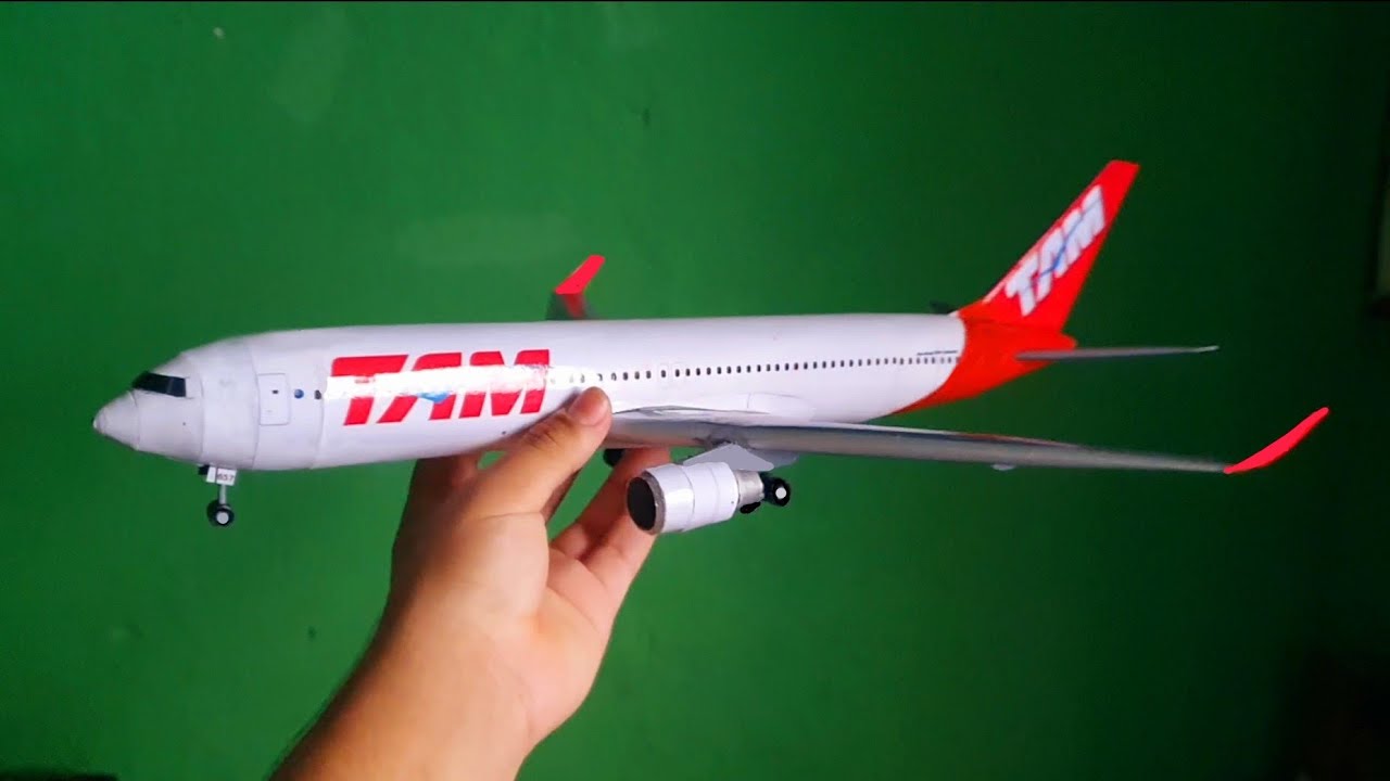 PAPERCRAFT BOEING 767-300 TAM RESULTADO FINAL - YouTube