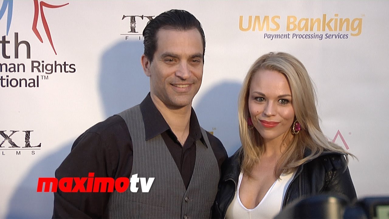 Johnathon Schaech and Julie Solomon "Youth for Human Rights ...